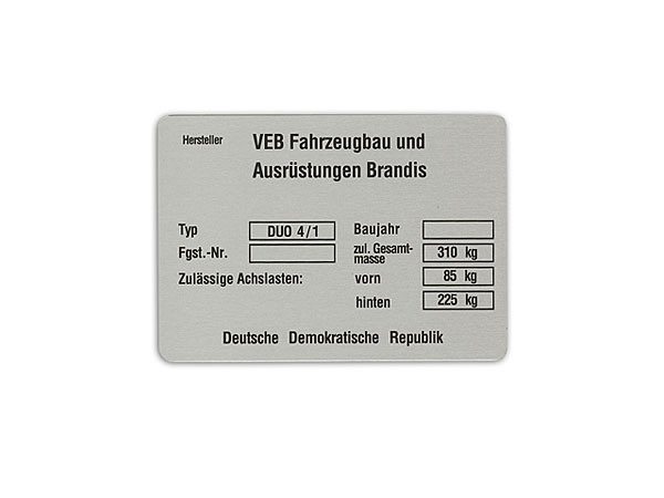 Typenschilder | Werkstattleistungen | Werkstatt | Dumcke.de